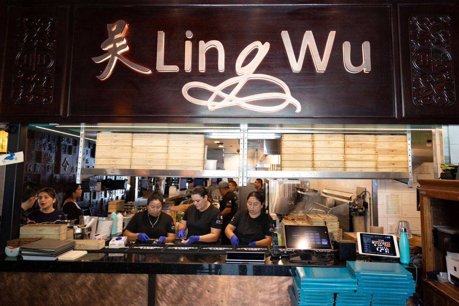 History of the Chinese Restaurant - Ling Wu